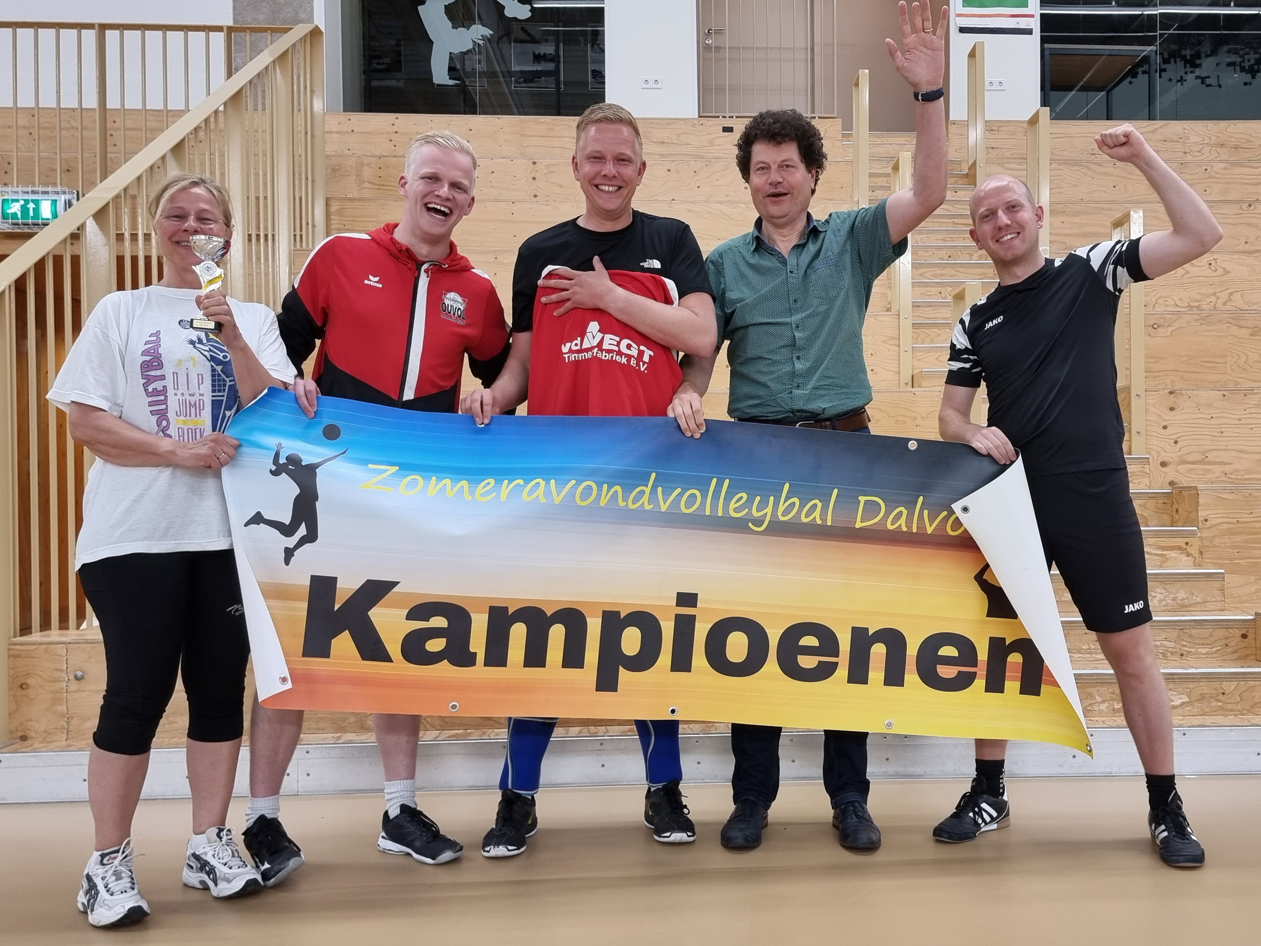 Spannende laatste avond 62e zomeravondvolleybal Dalvo - Dalvo